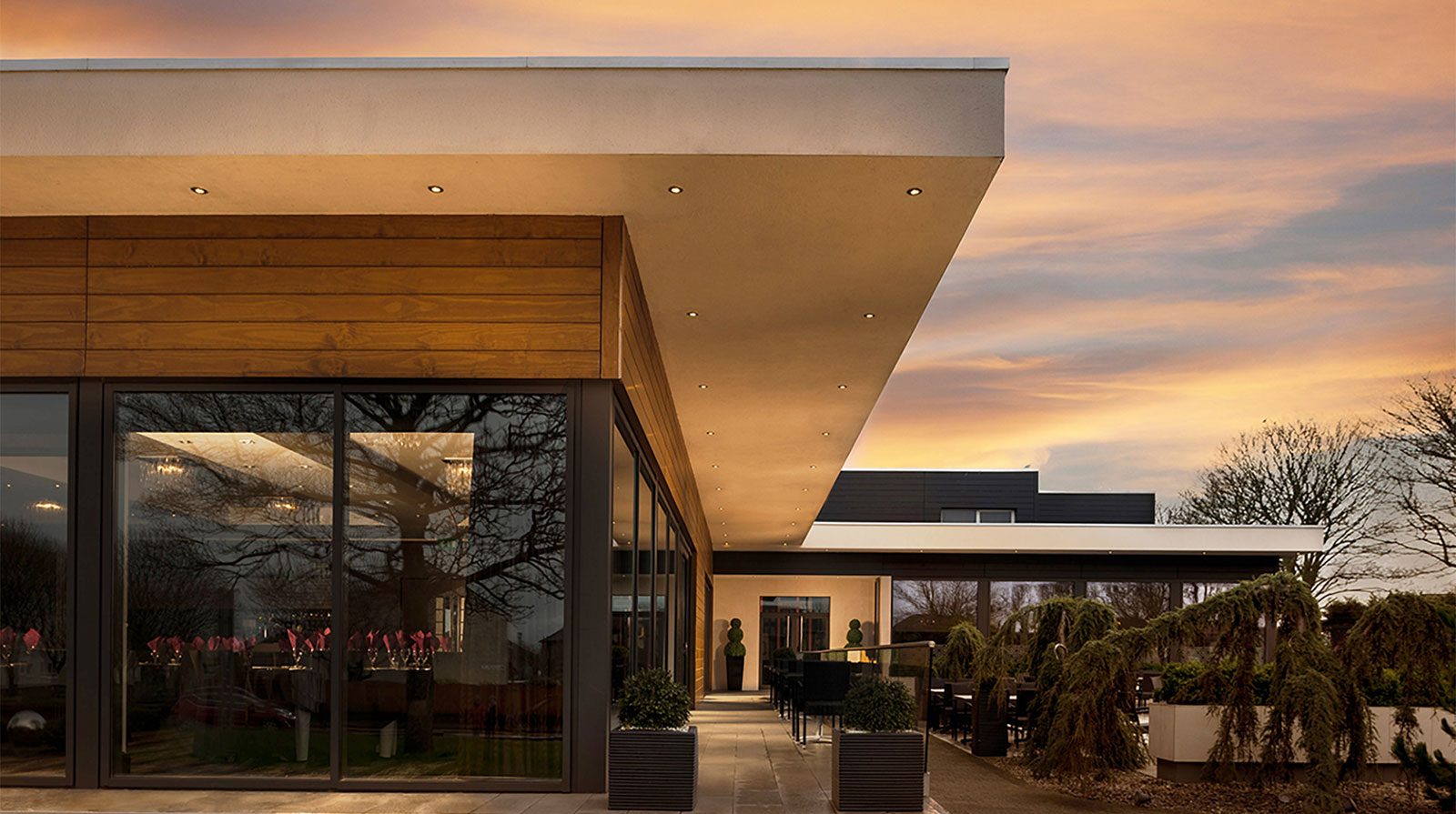 Radstone Hotel Larkhall | Dining & Accommodation | Wedding Venue